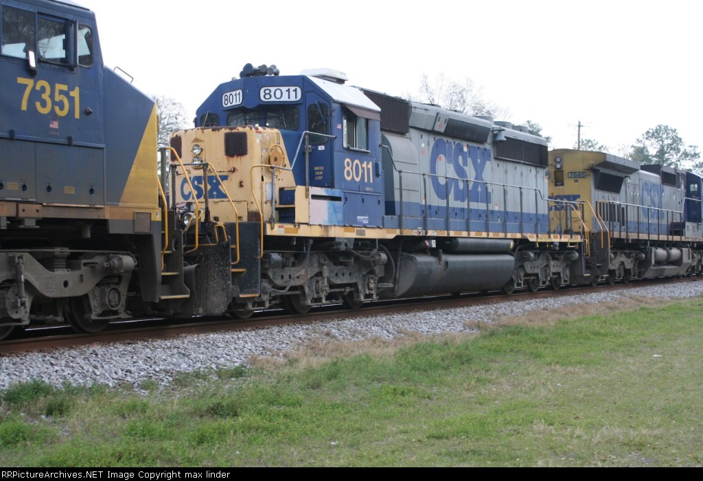 CSX 8011